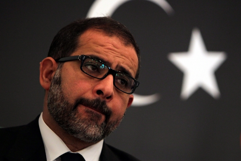 LIBYE : Soutien de Haftar et candidat lui-même, Aref Ali Nayed sera à ...